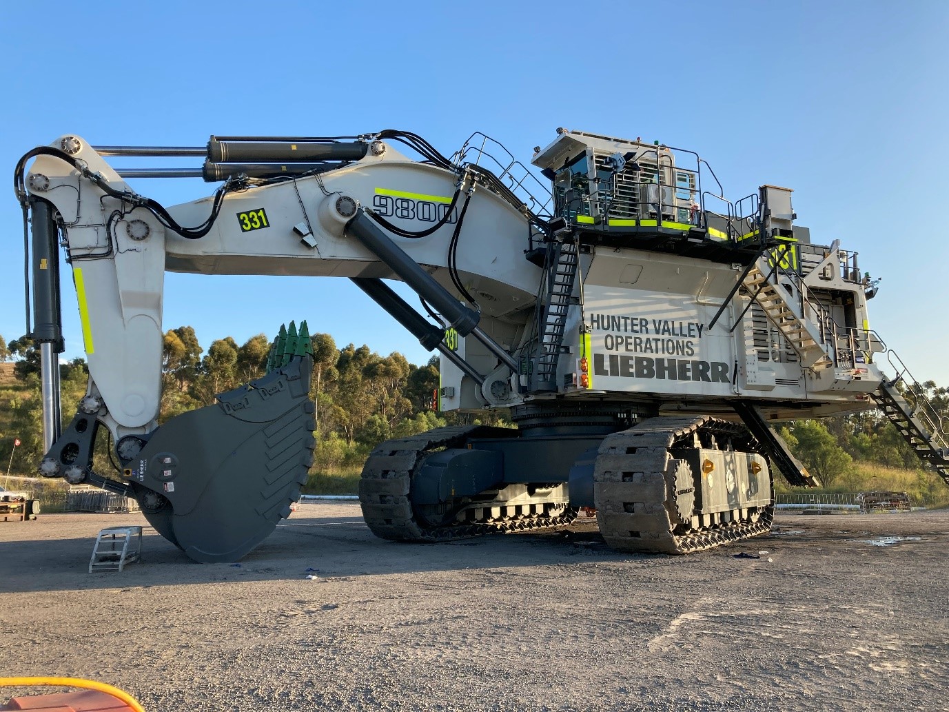 NEW MINING TRUCKS PART OF MAJOR INVESTMENT IN EQUIPMENT AT HVO – Hunter ...