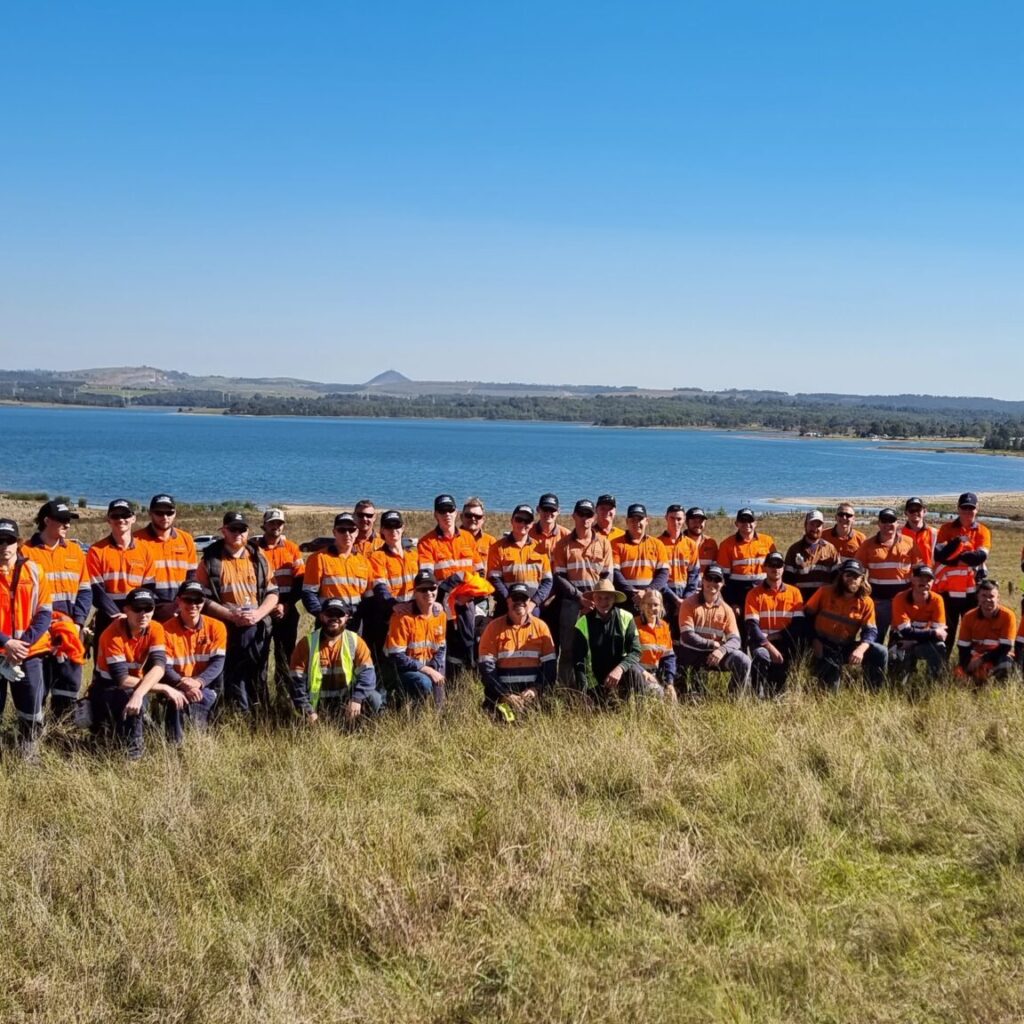 HVO APPRENTICES PLANT TREES FOR LANDCARE AT LAKE LIDDELL – Hunter ...